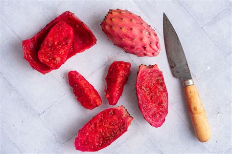 How To Cut And Prepare Prickly Pears