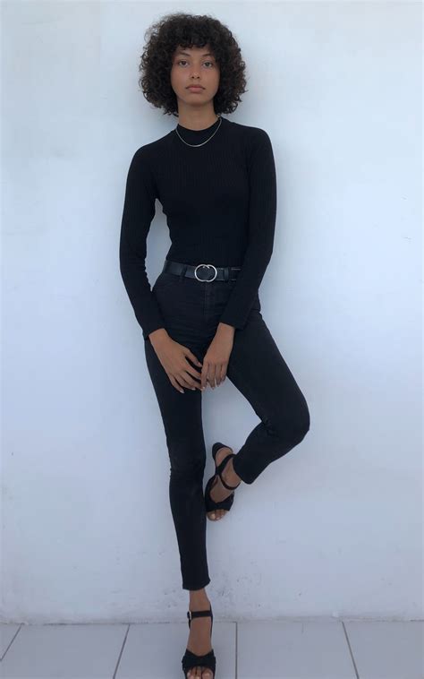 Model Laura B MMG Models