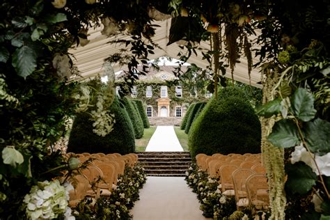 11 Stunning Country Wedding Venues In The Uk