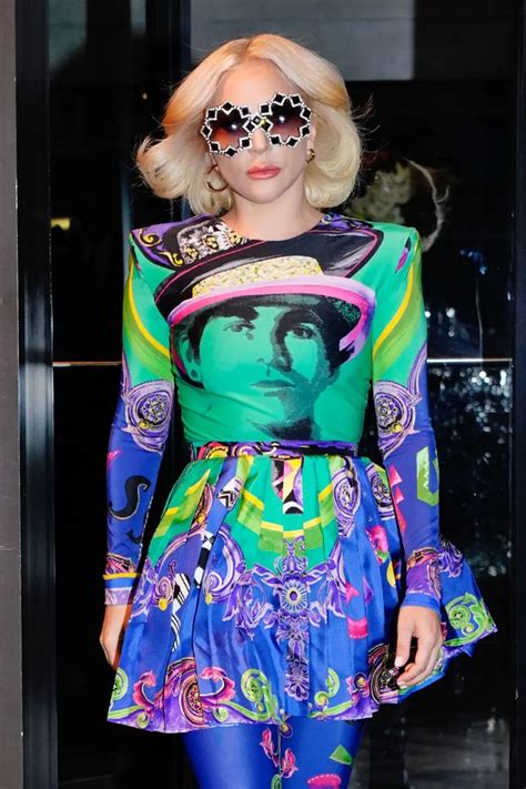 Lady Gaga Net Worth And Fiancé Famous People Today