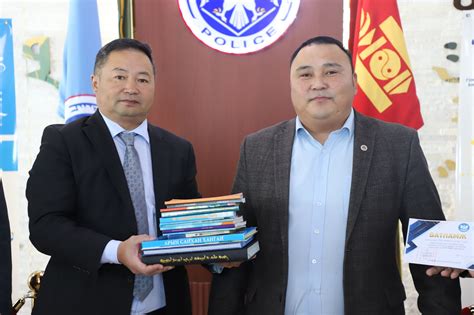 НОМ ХАНДИВЛАХ САЙХАНЭВЕНТ АРГА ХЭМЖЭЭГ АМЖИЛТТАЙ ЗОХИОН БАЙГУУЛАГДАЖ БАЙНА