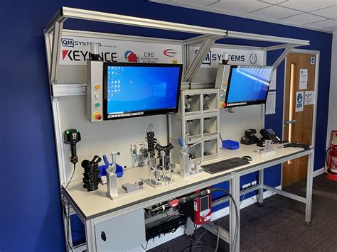 Find Out Why Aluminium Extrusions Are Ideal For Modular Workspaces