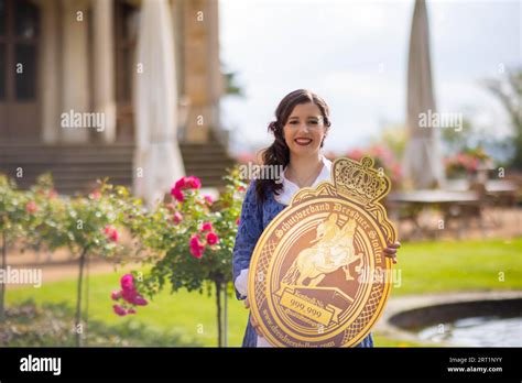 17 Year Old Bakery Apprentice Lisa Zink Is Dresdens New Stollen Girl Her Inauguration At