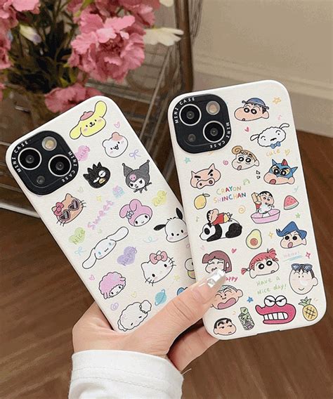 레더 가죽 짱구 산리오 친구들 흰둥이 액션가면 초코비 맹구 짱아 마이멜로디 쿠로미 키티 시나모롤 폼폼푸린 아이폰 케이스 에이블리