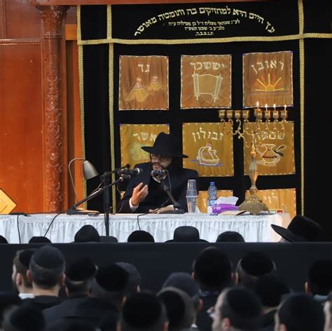 הודו לה כי טוב כי לעולם חסדו תהילים פרק מו א לַמְנַצֵּחַ לִבְנֵי