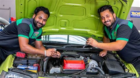 Whats The Difference Between Basic And Logbook Services Autoguru