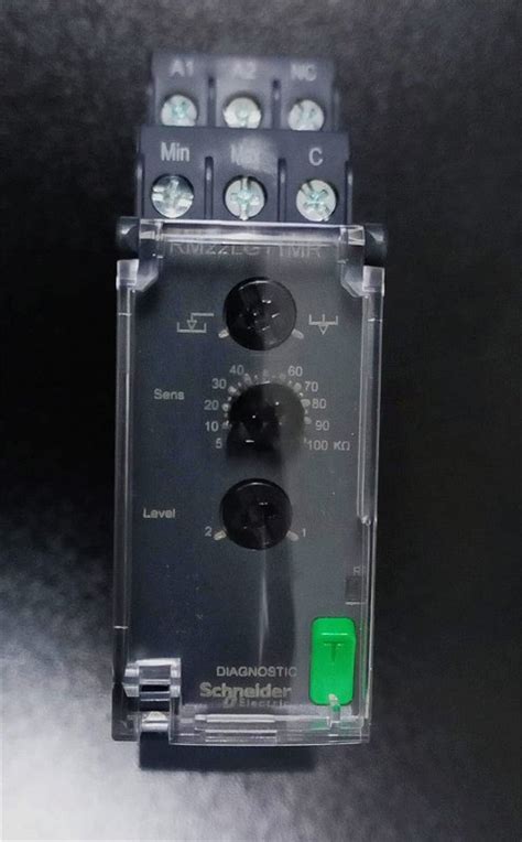 Rm22lg11mr Rele De Nivel 220vca Zelio Controle De8 A 24 240 V Ac Dc