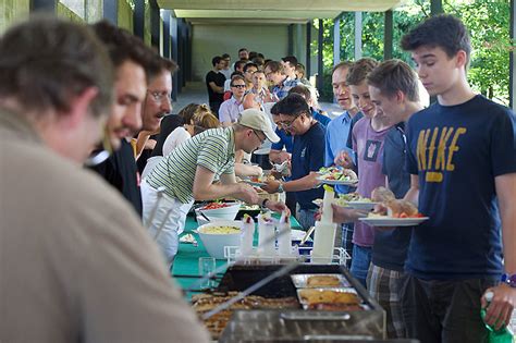 Picture Gallery Archive Of D PHYS ETHZ