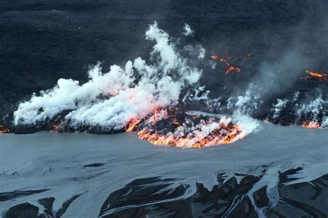 The Eruptions Of Icelands Bardarbunga Volcano The Atlantic