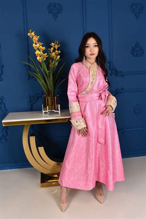 Mogul Fashion Mogul Fashion Added A New Photo