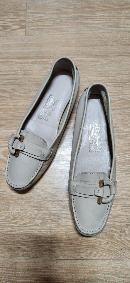 235페라가모신발 플랫슈즈 드라이빙슈즈 여성단화 세컨웨어