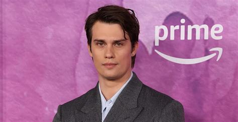 Nicholas Galitzine Shows Off His Sexy Muscles And Ripped Abs As He Man