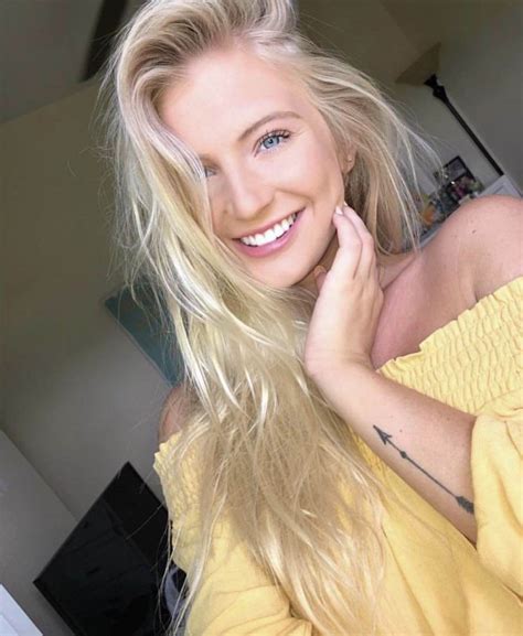 Alexis Clark Prettygirls