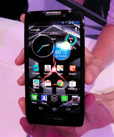 Motorola Sharpens Droid Razr Lineup With Razr Hd Razr Maxx Hd And Razr M Motorola Verizon