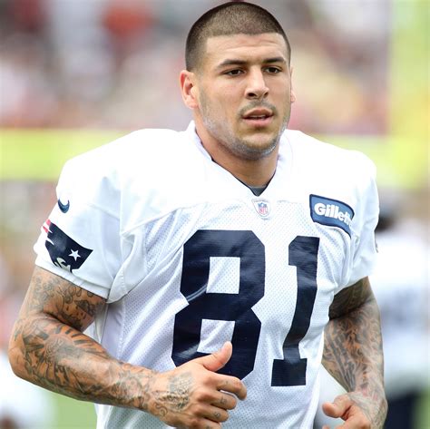 Aaron Hernandez From Nfl Stardom To Legal Infamy