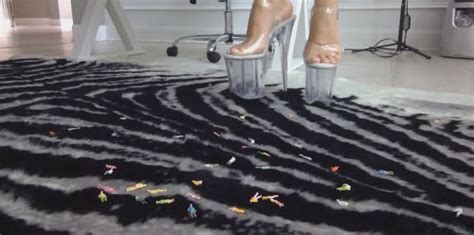 Giantess Stomp XXXStreams Org