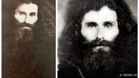 დაკრძალვისას წვერი გაპარსეს საბერო სამოსი გახადეს და კოსტიუმი ჩააცვეს ვინ იყო მამა ვასილი და