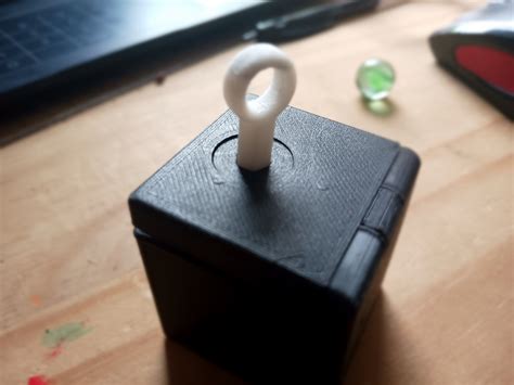 Print In Place Lock Box By Kingtut Makerworld Download Free 3d Models