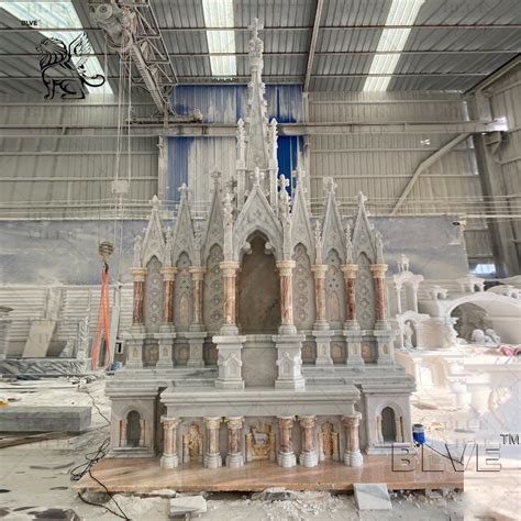 China Suppliers Religious Luxury Design Hand Carved Natural Stone