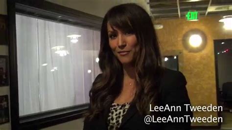 Leeanntweeden Loveline High Five Youtube