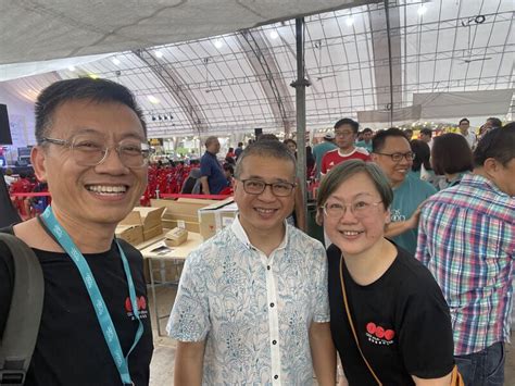 Dr Tan Eng Han On Linkedin Lilly Wong Volunteered For Brands For