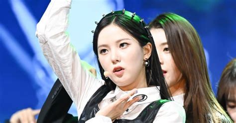 케플러 최유진 귀여운 리더 [사진]