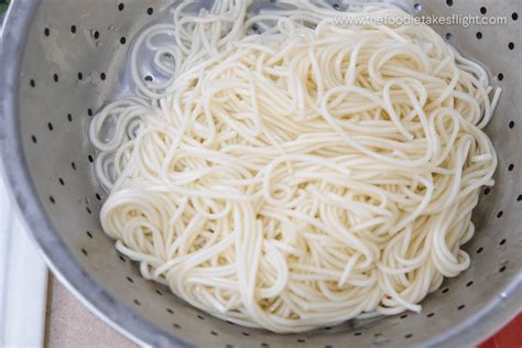 Chinese Scallion Oil Noodles The Foodie Takes Flight