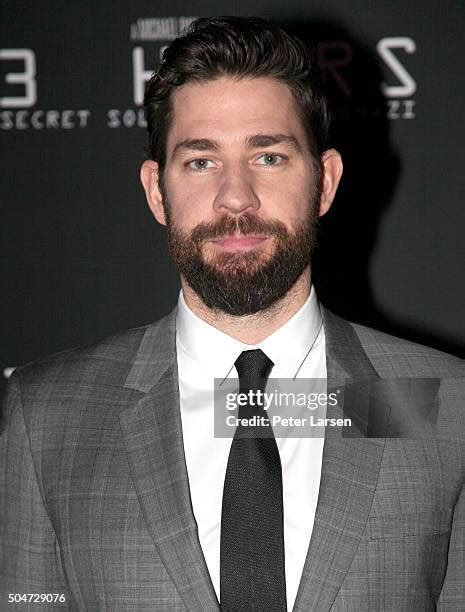 John Krasinski 13 Hours Photos And Premium High Res Pictures Getty Images