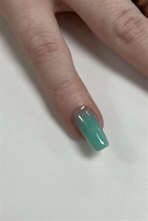 Poly Gel Nails : 7 Steps - Instructables