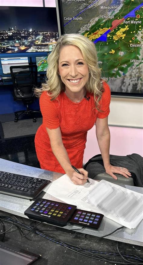 Jennifer Ketchmark R Weathergirls