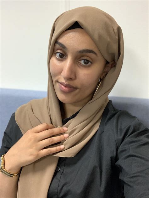 Lunch Break Selfie 🤳🏽 Scrolller