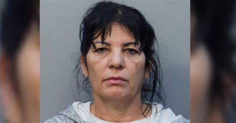 Arrêt Dune Masseuse Cubaine Dans Un Hôtel De Doral Pour Des