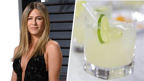 Jennifer Anistons Cleaner Margarita Is The Ultimate Summer Cocktail
