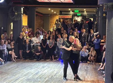 Milongas Porteñas Dónde Bailar Tango En La Ciudad