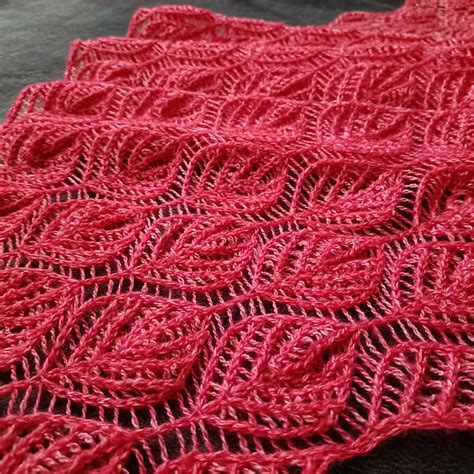 Ravelry Red Leaf Vines Pattern By Cristian Sebastian