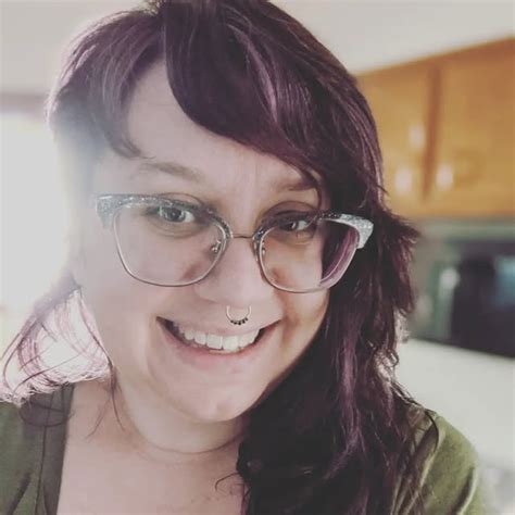 Sarah Hans Sarahhansauthor • Threads Say More