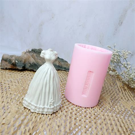 قالب شمع مدل لباس عروس کوشا اکسسوری