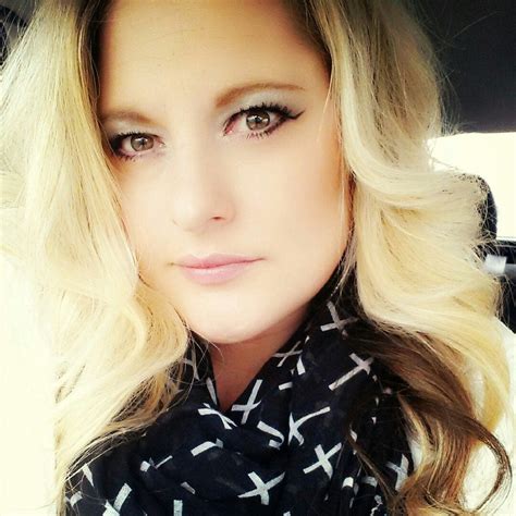 Hazel R Prettygirls