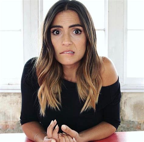 Lip Bite Scrolller Lip Bite Scrolller