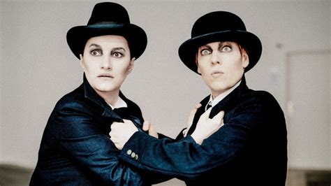 Platea Magazine Anna Prohaska E Isabelle Faust Interpretan Los Kafka Fragments De Kurtág En