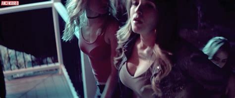 Savannah Stehlin Nude Pics Página 1