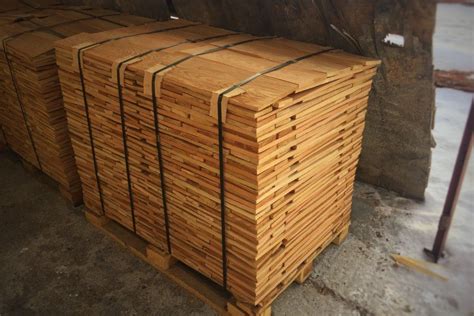 Деревянный шиндель из лиственницы для отделки фасада и крыши/кровли ...