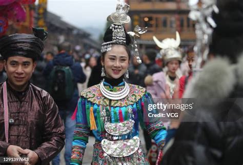 Liping Zhang Photos And Premium High Res Pictures Getty Images