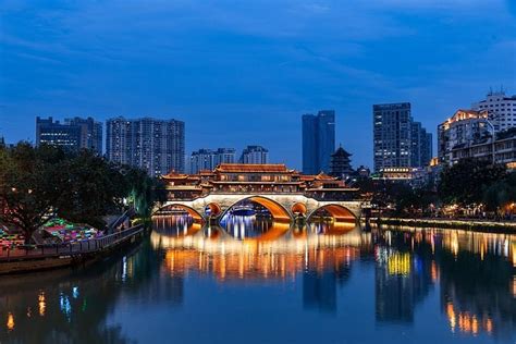 Chengdu Highlights Full Day City Orientation Tour With Foodie Experience