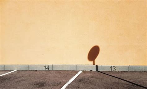 Premium Photo Shadow Of Lamp On Wall