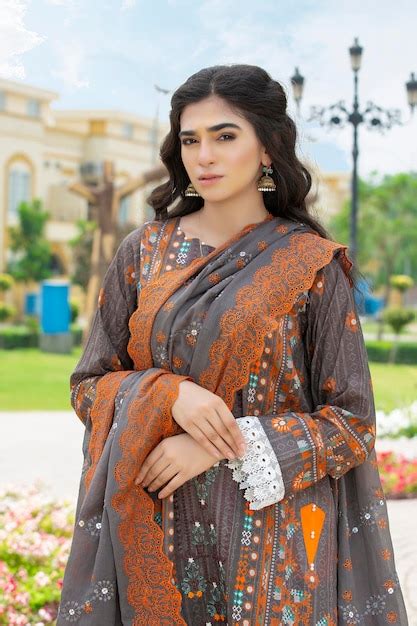 Premium Photo Gorgeous Desi Girl Portrait In Garden Wearing Grey