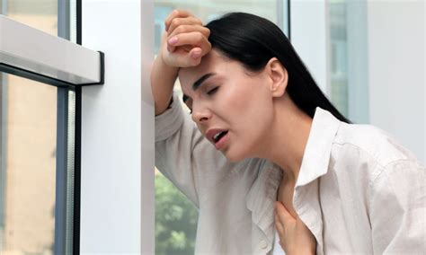 4 Signs That Someone Is Going Into Anaphylactic Shock