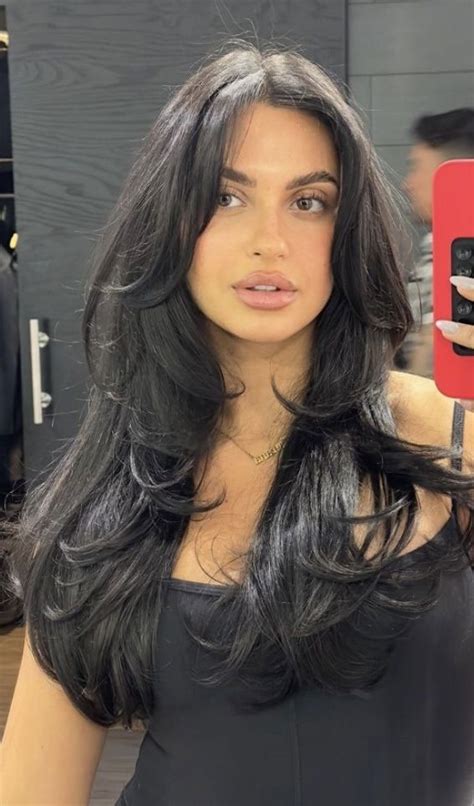 Exploring Chic Haircuts And Hair Trends Long Layers Face Framing