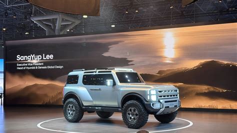 Brash Hyundai Boulder Concept Breaks Cover At New York Auto Show