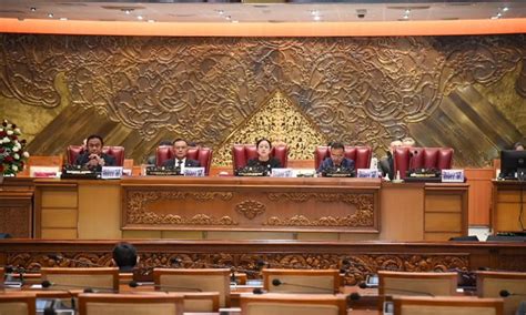 Dpr Sahkan Ruu Provinsi Sumut Jadi Undang Undang Parboaboa